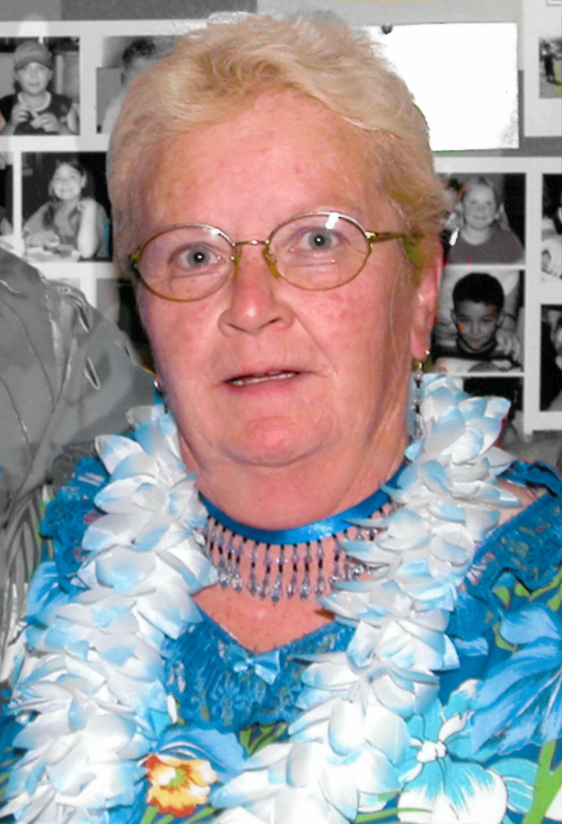 Elizabeth Theobald – Secor Funeral Home