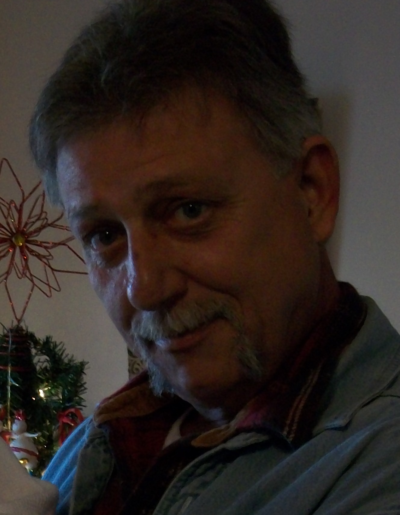 George E. Hicks – Secor Funeral Home