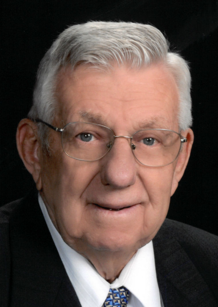 Gerald “Buzz” Karl – Secor Funeral Home