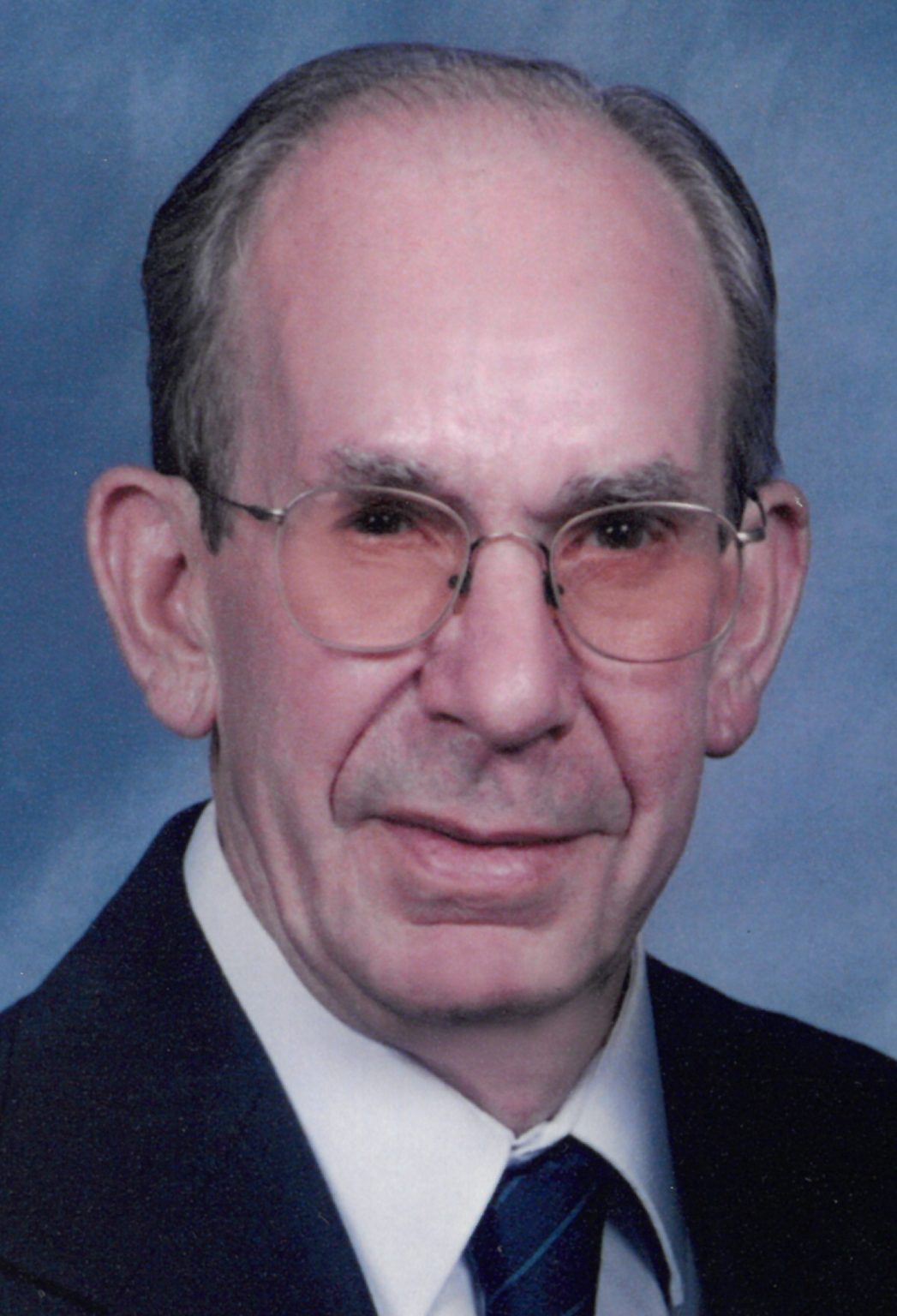 Leo F. Phillips – Secor Funeral Home