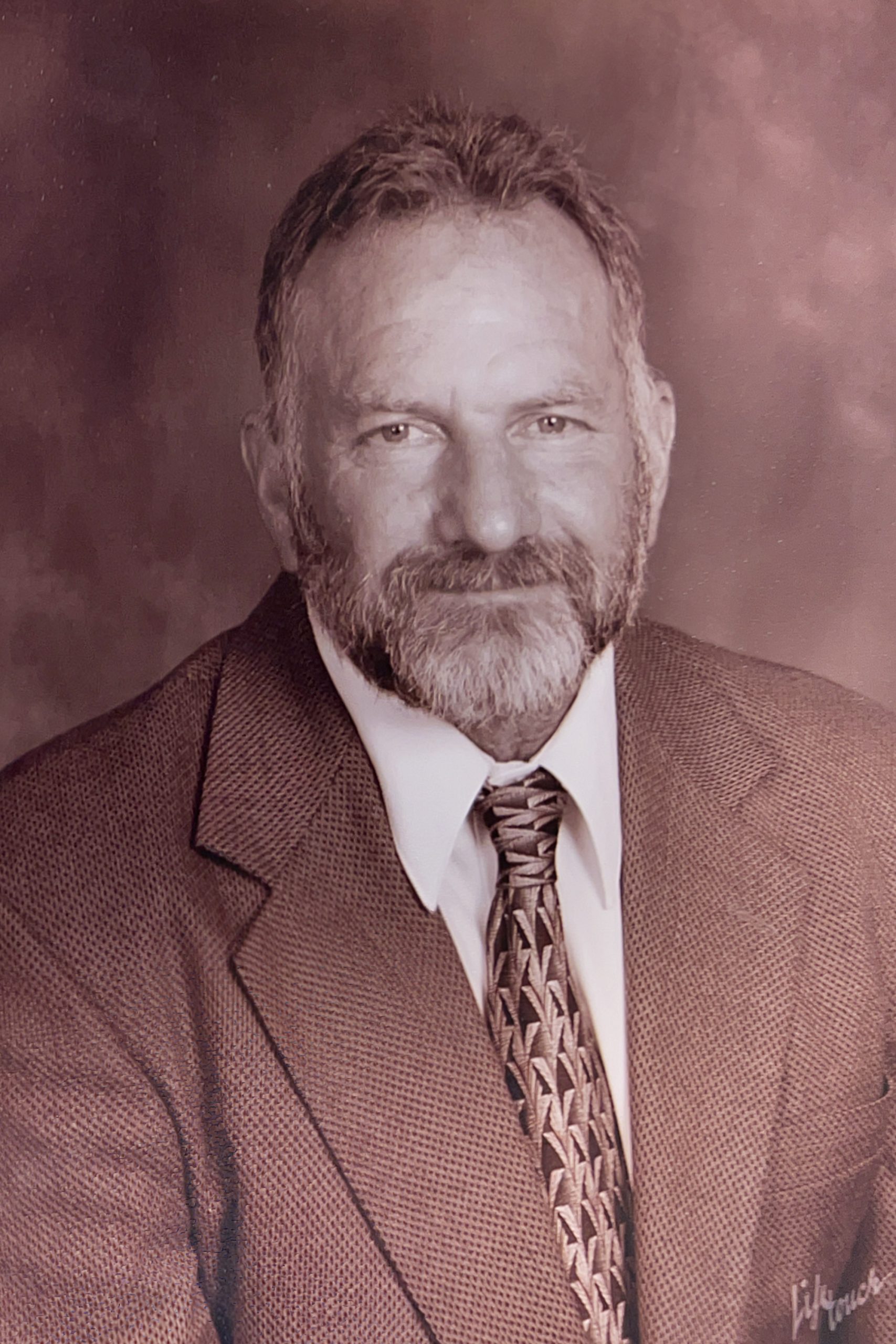 Gary Nuhfer – Secor Funeral Home