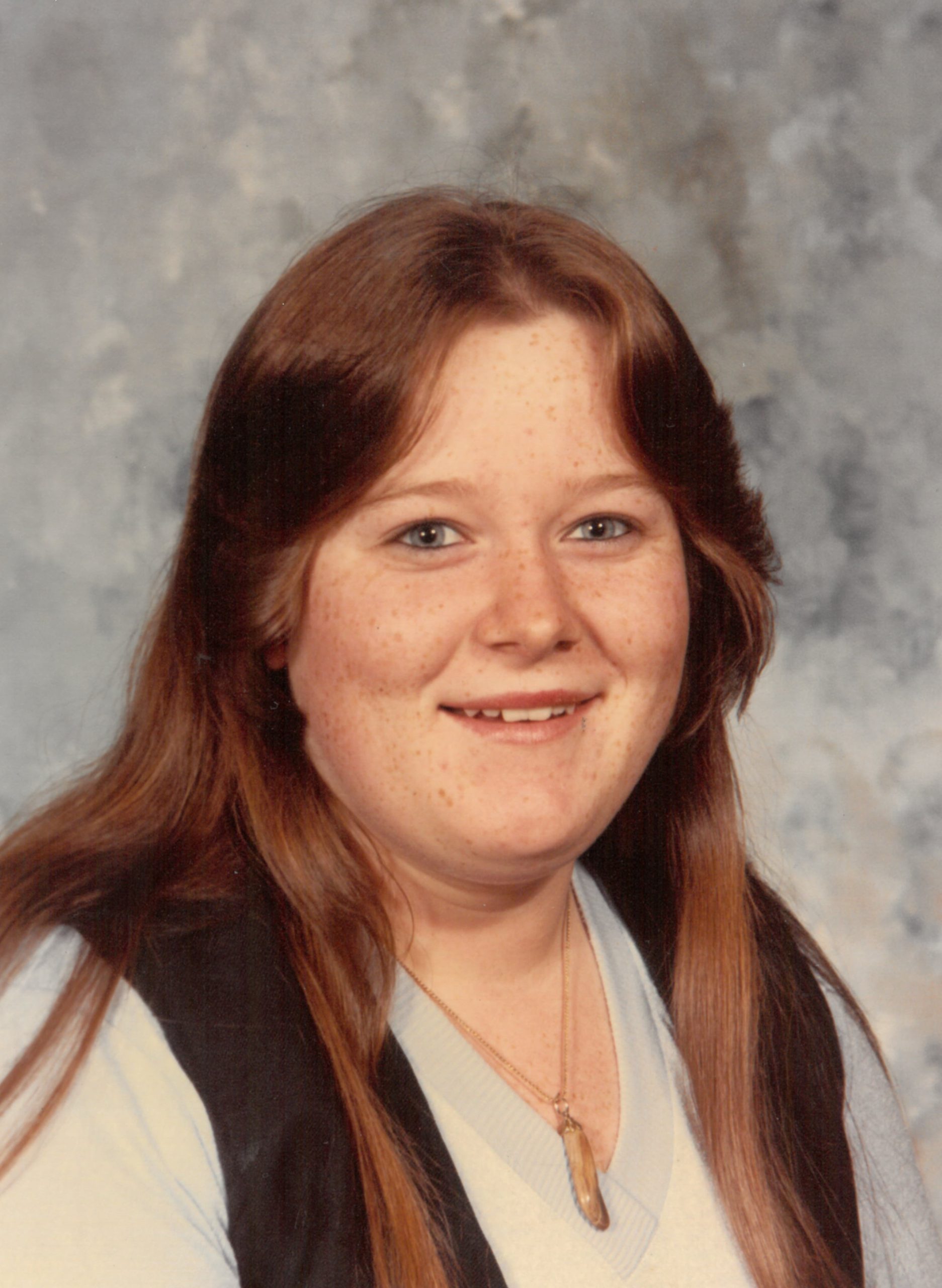 Holly A. Goines Thornsberry – Secor Funeral Home